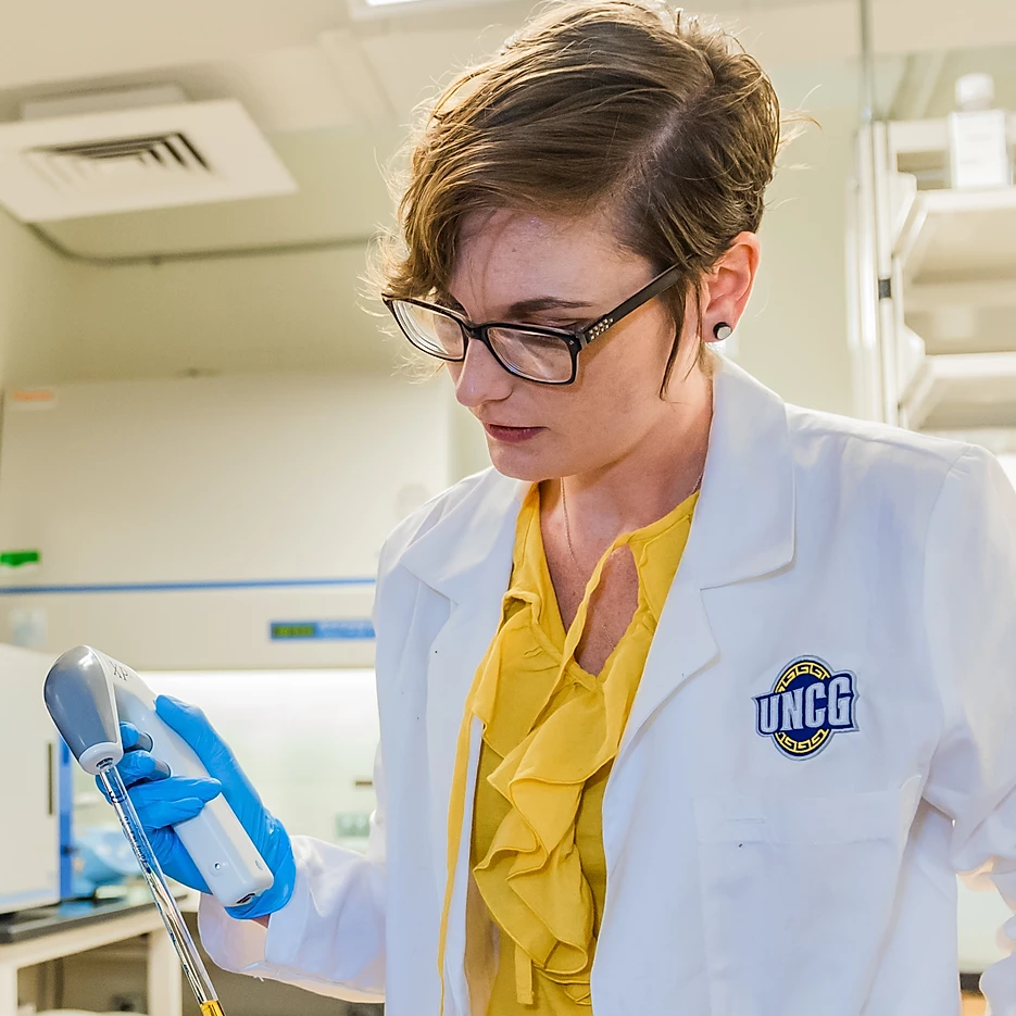 Faculty win federally funded research grants